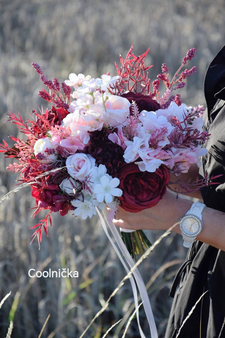 Svatební kytice Red wine – coolnicka.com